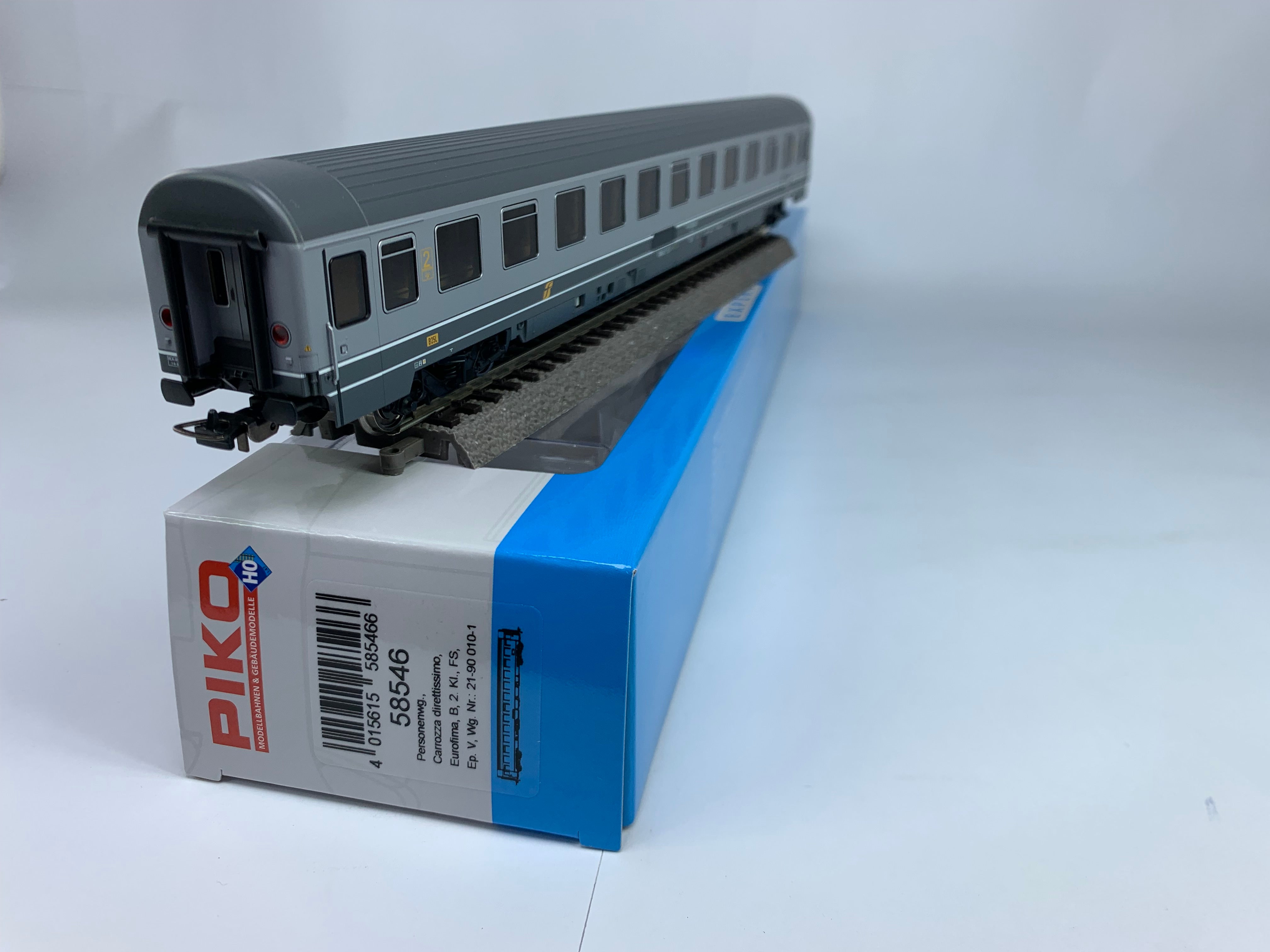 PIKO - 58546 – verona train