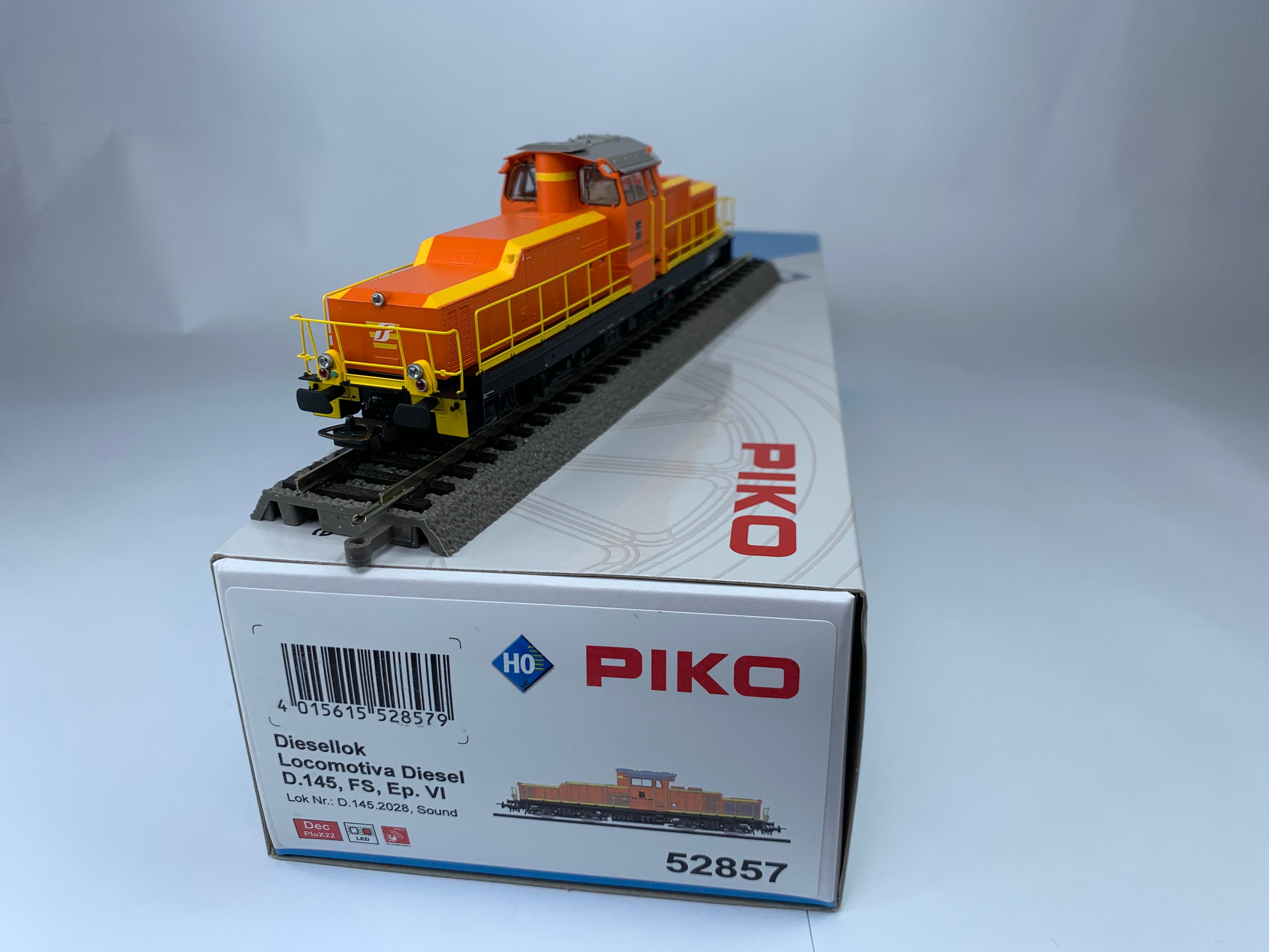 PIKO - 52857 ( SOUND ) – verona train