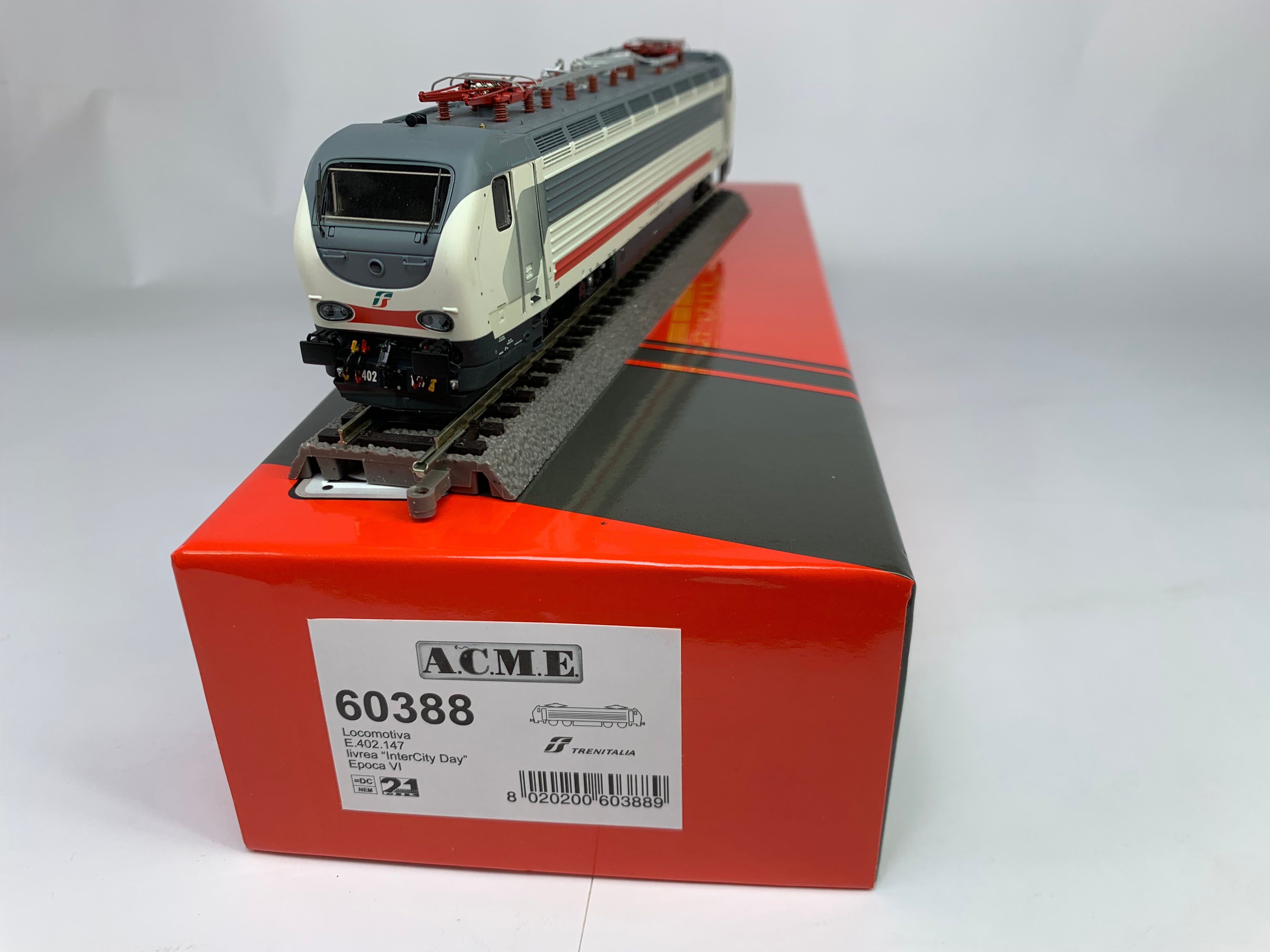 ACME - 60388 – verona train