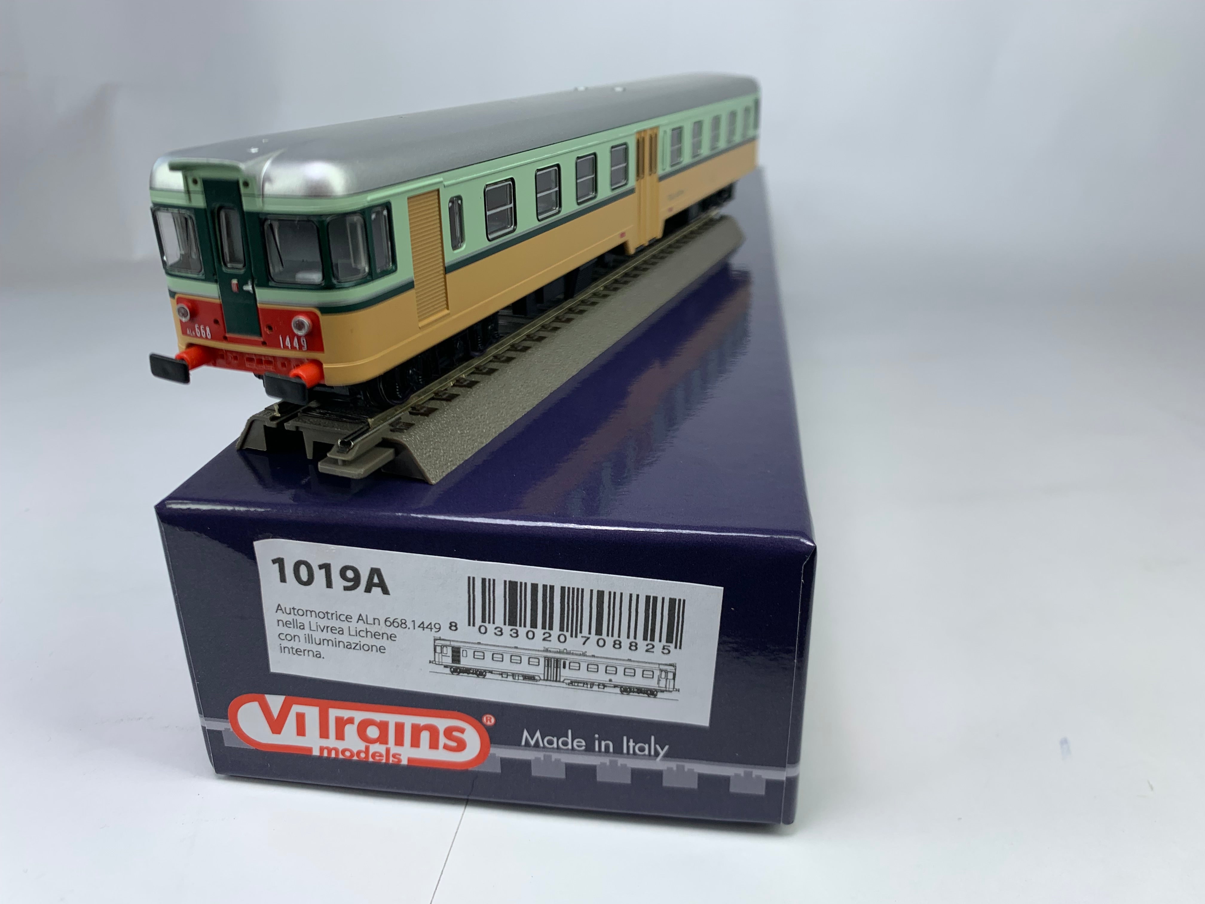 VITRAINS -1019A – verona train