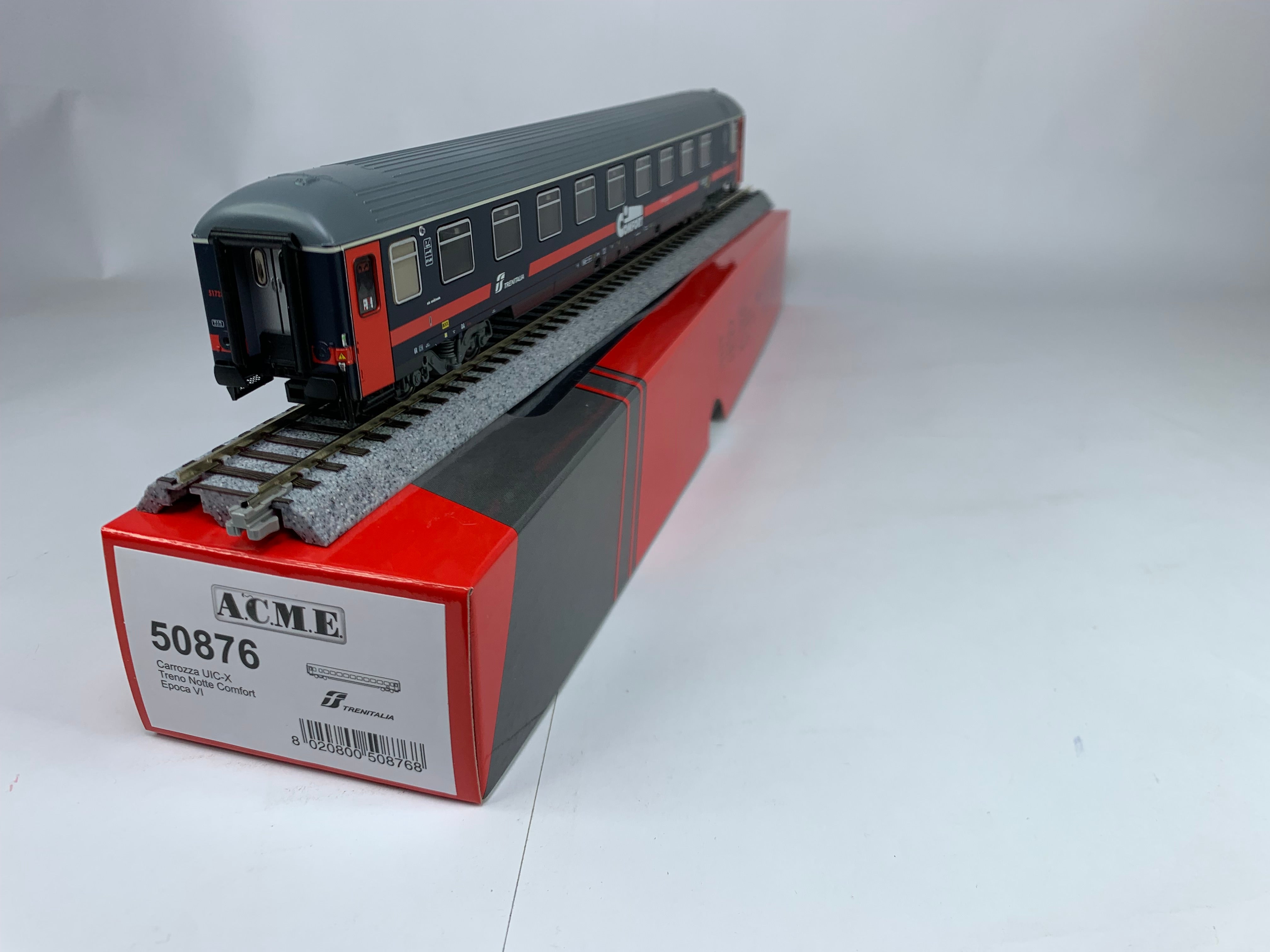 ACME - 50876 – verona train