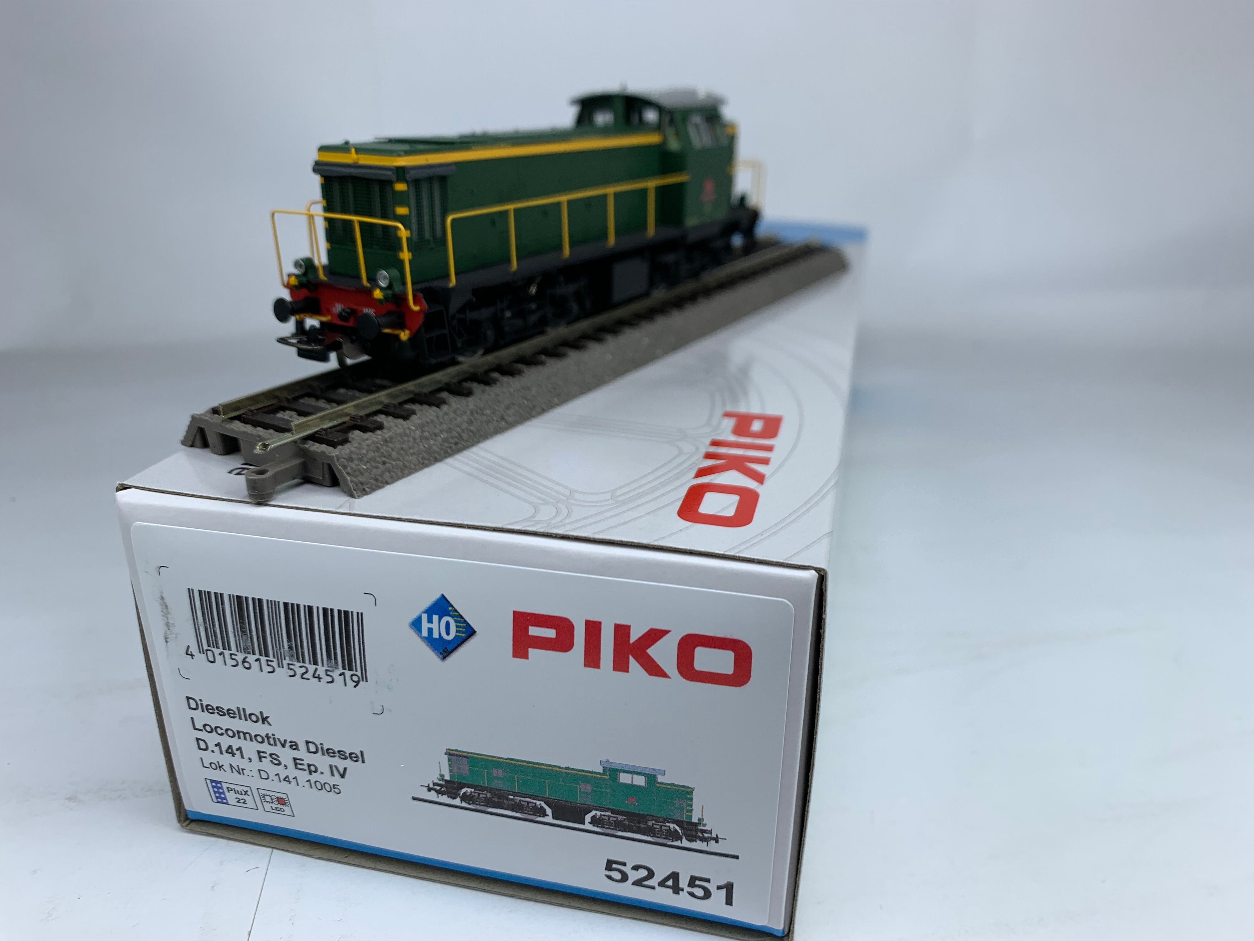 PIKO - 52451 – verona train