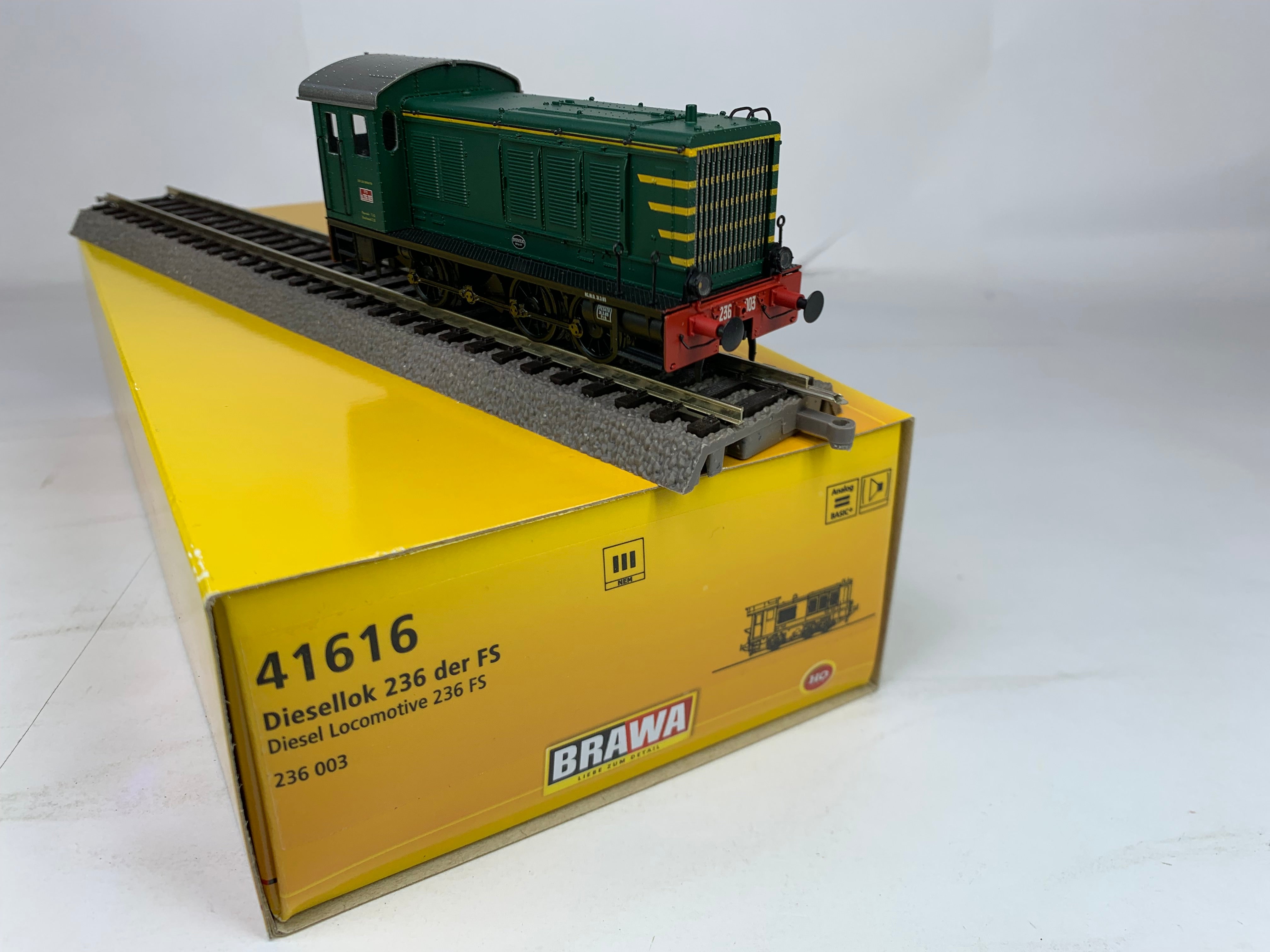 BRAWA - 41616 – verona train